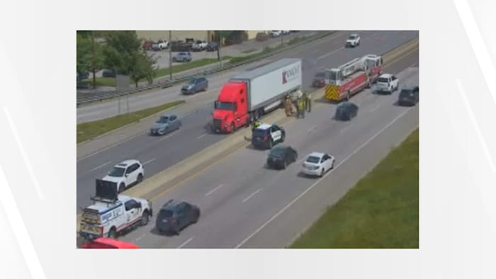 Tractor-trailer crash on I-581S in Roanoke cleared