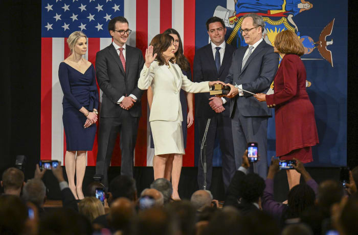 Democrat Kathy Hochul sworn in as elected New York governor Democrat Kathy Hochul sworn in as elected New York governor