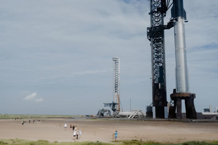 Judge dismisses environmental lawsuit against FAA over failed SpaceX launch