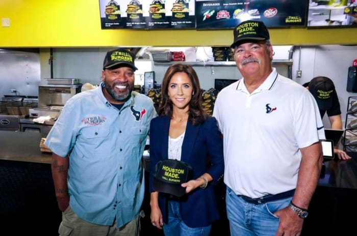 Bun B’s Trill Burgers to be available at concession stands this season ...