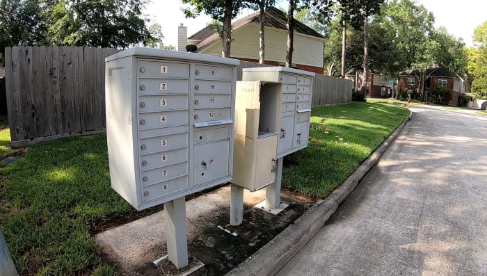 Who is responsible for cluster mailbox repairs? Audit shows even USPS ...