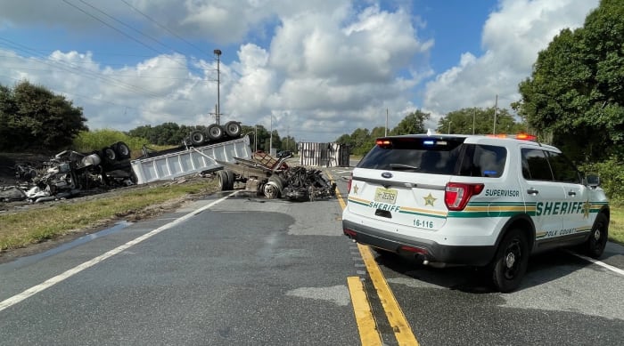 2 killed in fiery crash involving semi, box truck in Polk County
