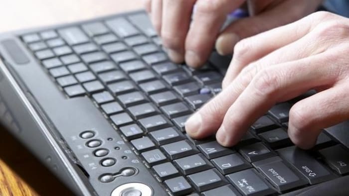 Macomb County gun dealer imports devices that convert firearms into ...