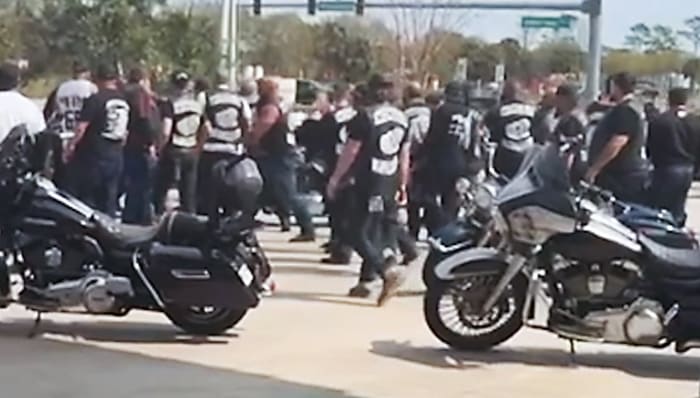Video shows moment shooting between rival motorcycle gangs breaks out ...