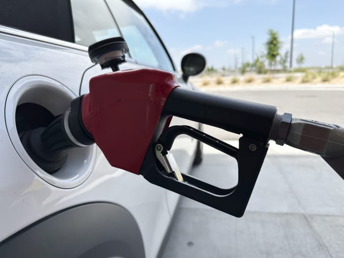 Florida gas supplies, prices stabilize after spike in demand from ...