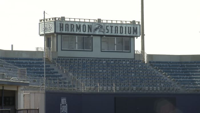 Police search for arsonist who set fire at UNF baseball stadium