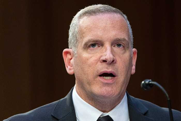 Veteran agent named as acting FBI director pending Senate confirmation ...
