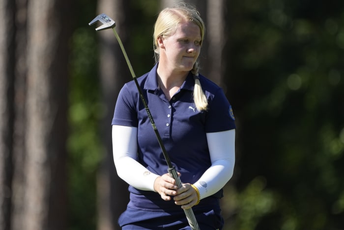 Lindblad sets U.S. Women's Open amateur mark with 6-under 65