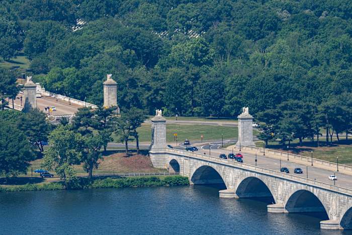 Administration plans intensive, year-round construction schedule for ...