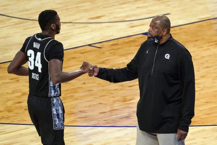 Georgetown upsets Big East top seed Villanova 72-71 at MSG