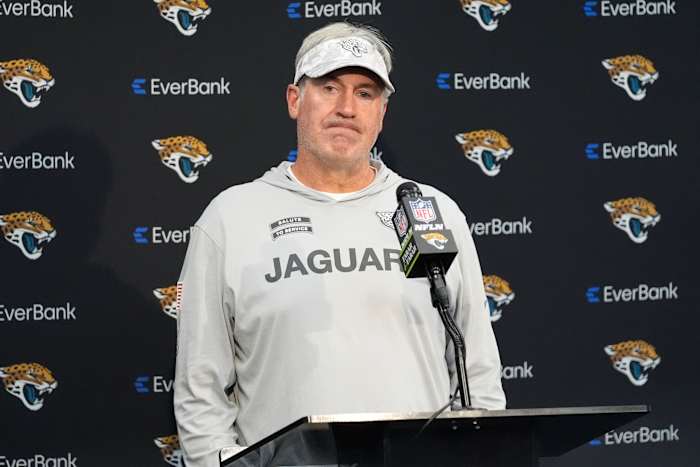 Four Cents: Doug Pederson’s offense just can’t seem to figure it out