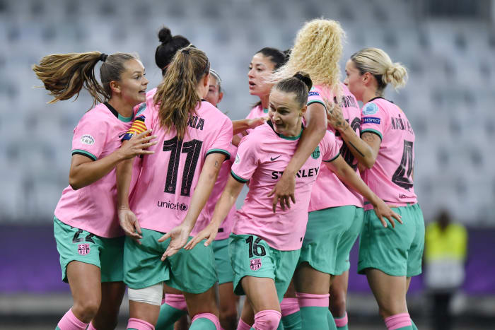 Barcelona routs Chelsea 4-0 to win WCL final for 1st time