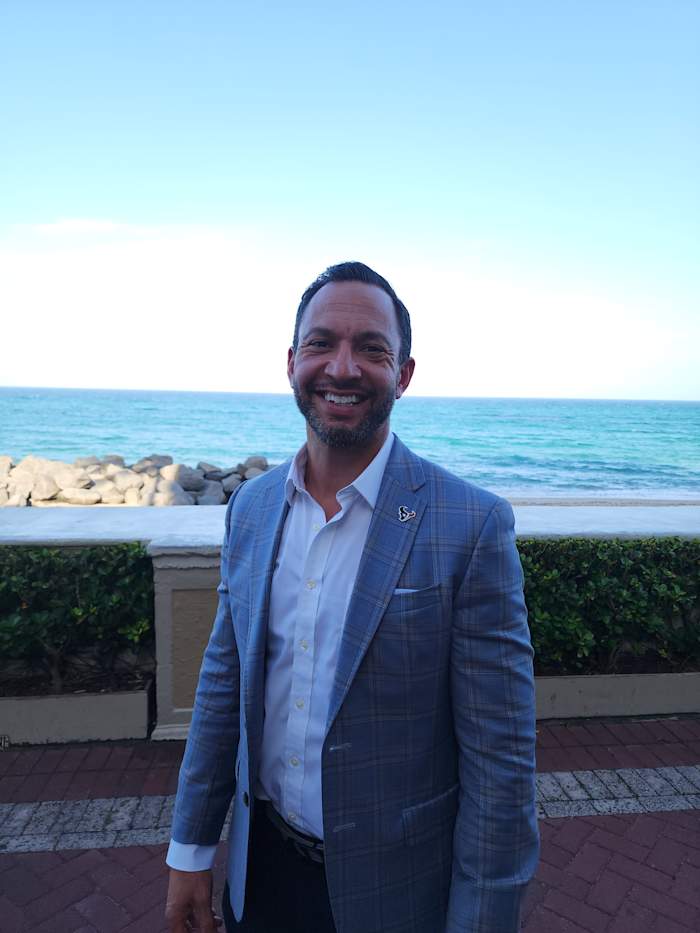 How Texans approach ‘complicated’ NRG Stadium issue, focus on ...