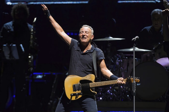 Bruce Springsteen postpones September shows, citing doctor’s advice ...