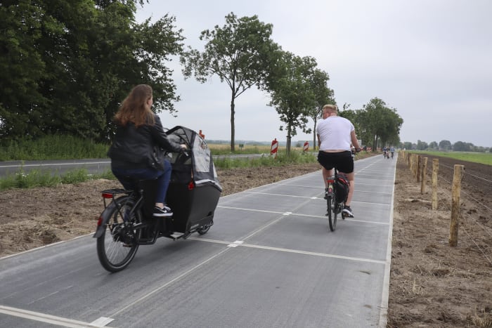 Road to future: Dutch province unveils solar bicycle path