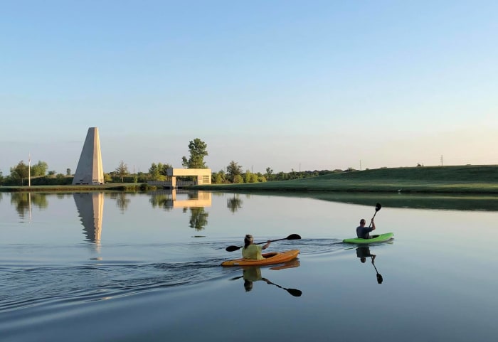 Ready to kayak, Sugar Land? There’s a rental spot you need to know
