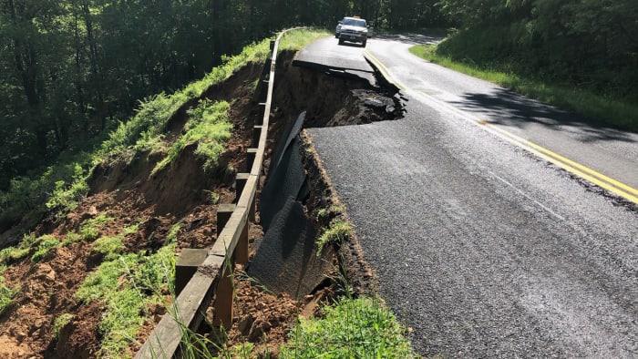 Heavy rain destroys part of Blue Ridge Parkway near Roanoke
