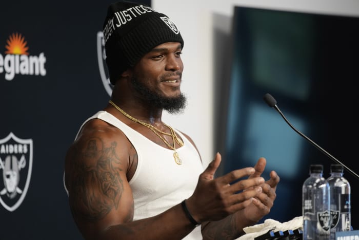 Texans’ Denzel Perryman is ‘an enforcer, run and hit’ linebacker