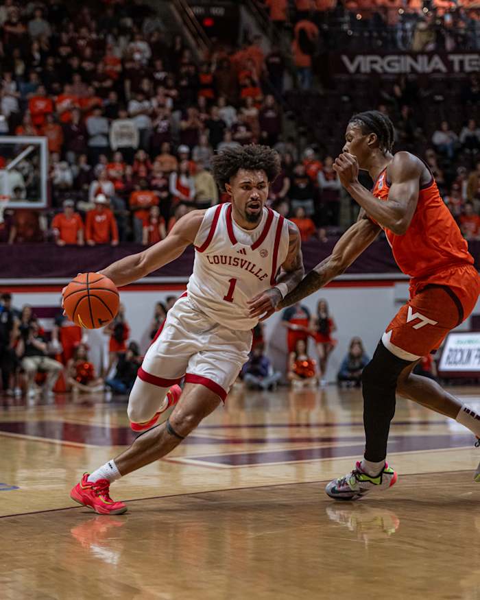 Chucky Hepburn scores 15 as No. 19 Louisville holds off Virginia Tech 71-66