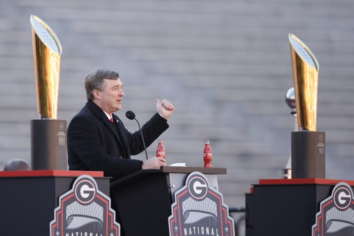 UGa football player killed in wreck after title celebration
