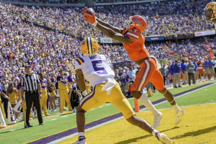 Davis-Price, LSU stun turnover-prone No. 20 Florida, 49-42