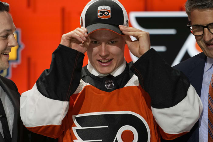 Flyers turn to Russian teen sensation Matvei Michkov to lift them into ...