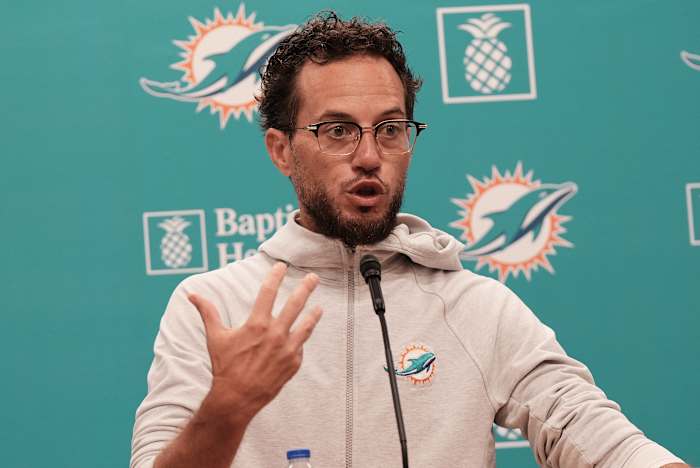 McDaniel says Dolphins must ‘change f------ behavior’ as Tua notices ...