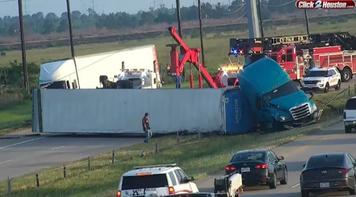 Hazmat spill blocks lanes on Grand Parkway