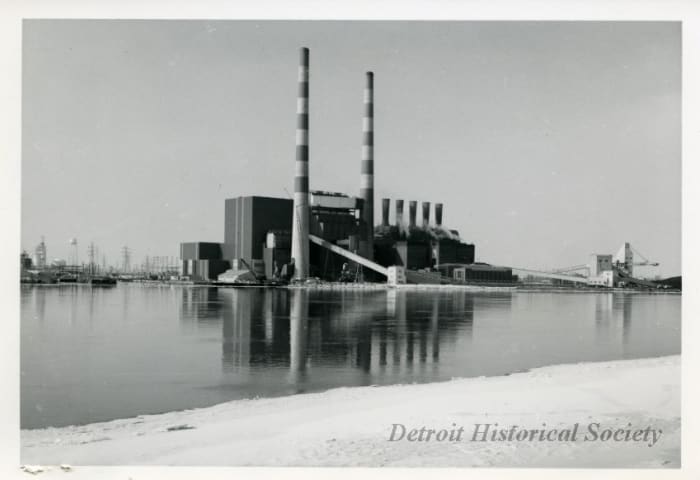 Demolition begins on Michigan power plant that made history