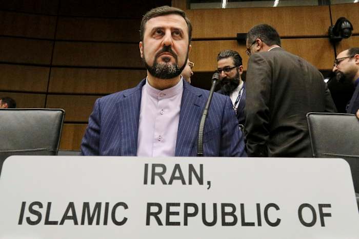 Iranian negotiator doesn't rule out exiting nuclear treaty if sanctions ...