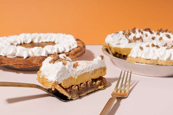 Michigan bakery brings back popular, limited-edition pie for 2025 fall ...