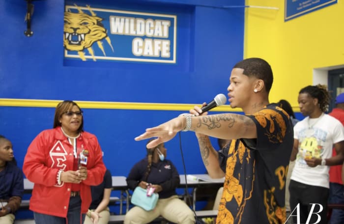 Jacksonville R&B singer YK Osiris visits local schools to inspire, talk ...