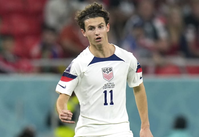 Union Berlin leaning on US midfielder Brenden Aaronson for Champions ...