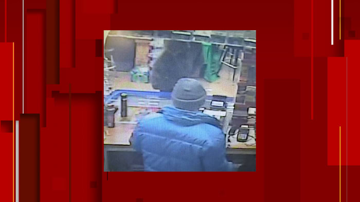 Lynchburg Police seek suspect in Dash Food Mart armed robbery