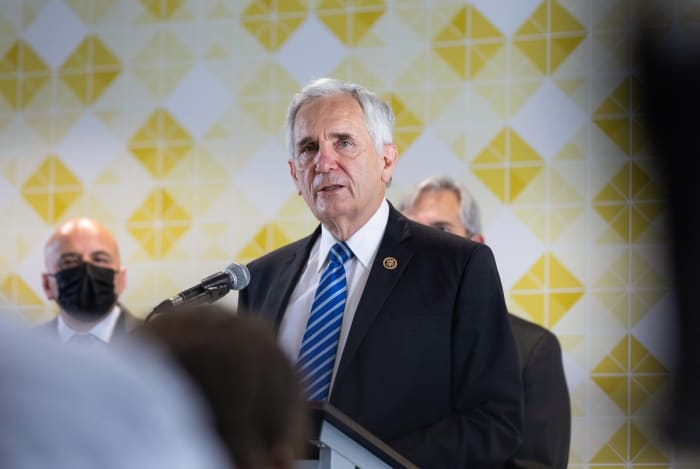 Longtime U.S. Rep. Lloyd Doggett will run in the Austin area's new ...