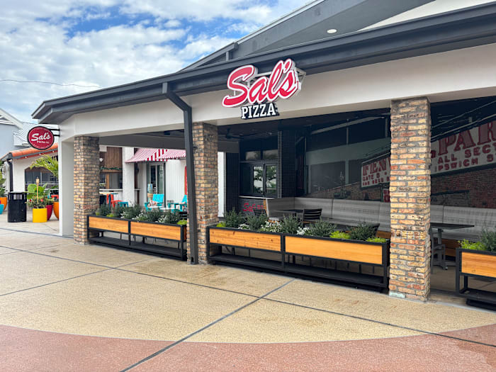Boston-based Sal’s Pizza opens first Florida location in Orlando