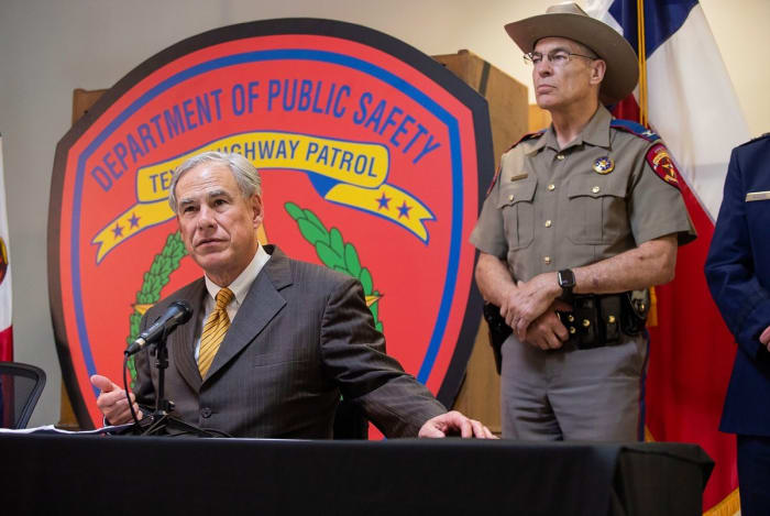 Abbott Repeals Immigration Order That Caused Border Gridlock