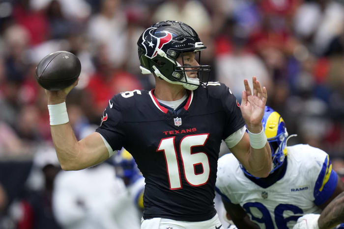 Houston’s Boyle tosses 2 TDs as starters sit out in Texans’ 17-15 ...