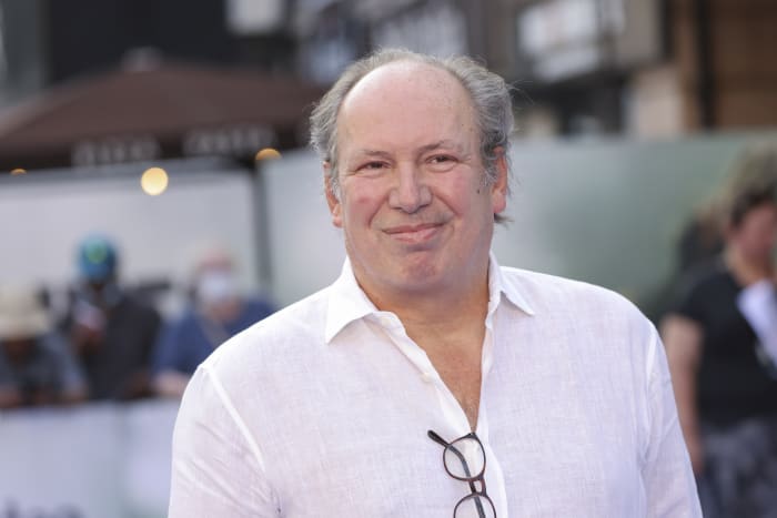 Film composer Hans Zimmer proposes to his partner on London stage ...