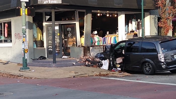 Witness recounts moments he dashed in to save Jacksonville family of 3 ...