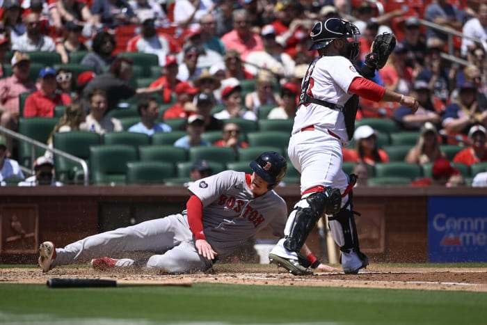 Cardinals struggling for a 2nd straight season, and the NL Central's ...