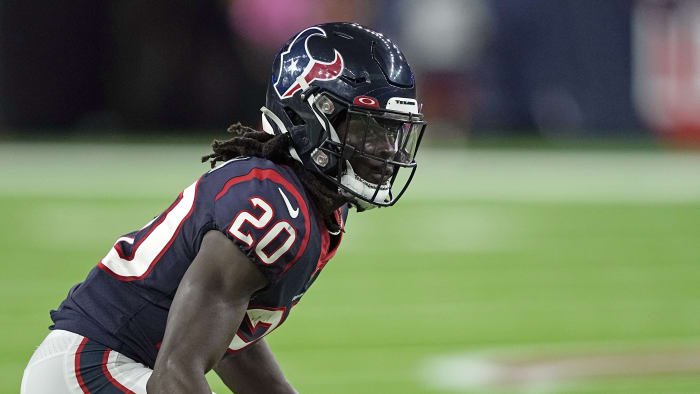 Texans re-sign Chris Conley, Royce Freeman, Isaac Yiadom, place 3 on IR