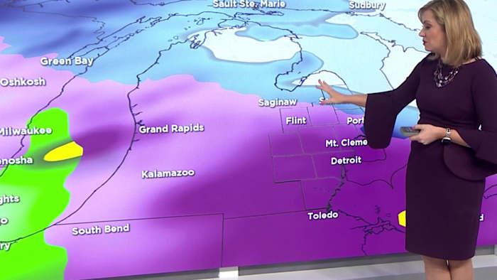 Timeline, how much ice to expect as freezing rain approaches Metro Detroit