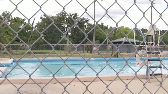 Community_pools