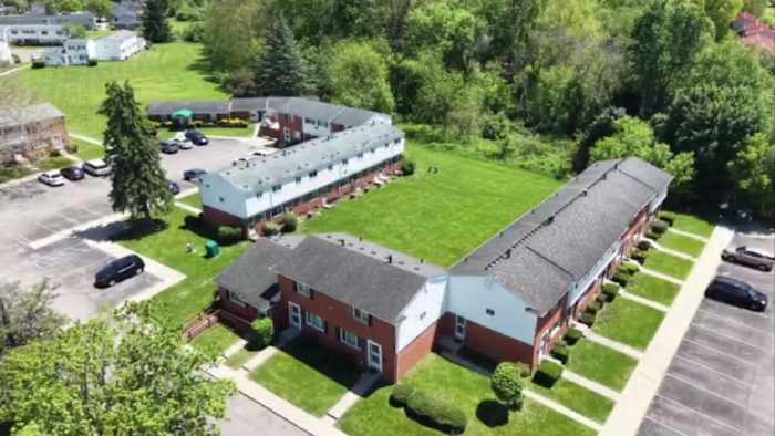 Mold, sewage, holes in walls -- inspectors finally show up at Michigan ...