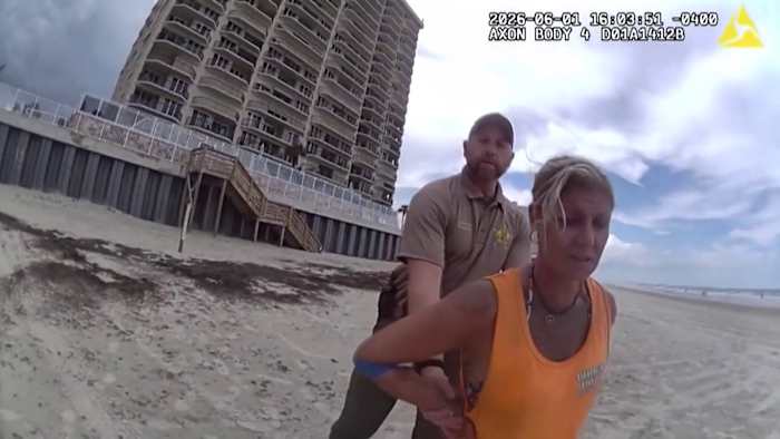 Driver sought in deadly Daytona Beach Shores toll booth crash