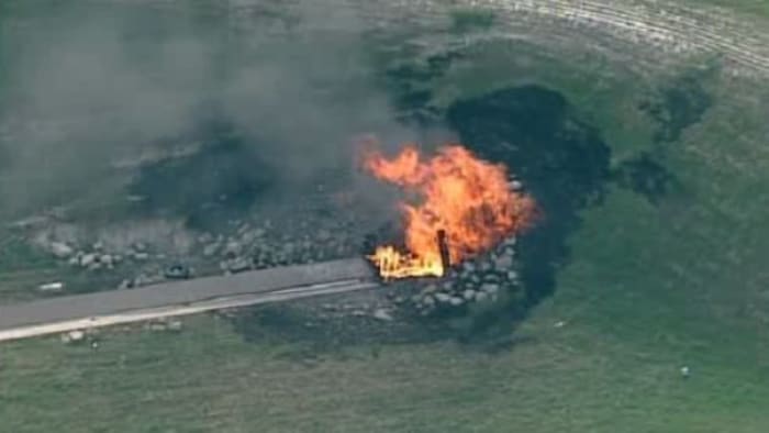 Drainage ditch fire extinguished in northwest Houston