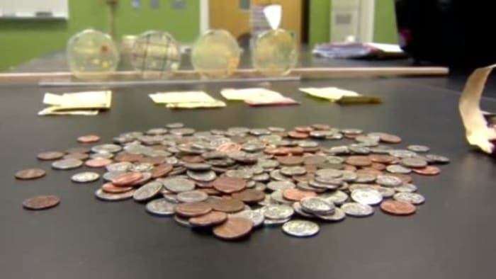 How much bacteria is on money in your pocket?