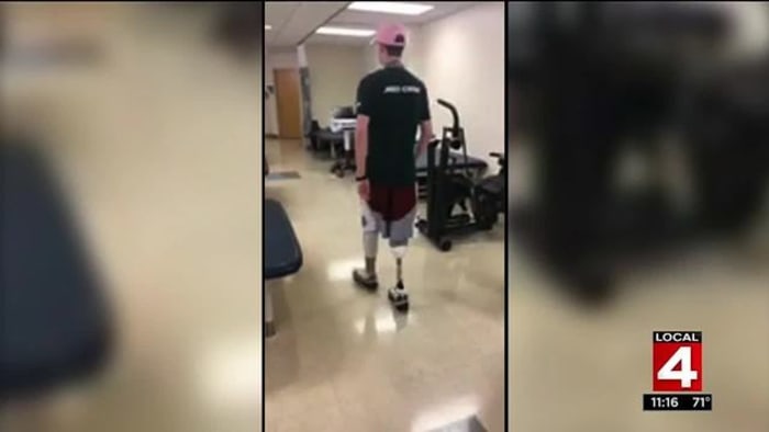 Teen severely injured helping I-96 crash victims takes first steps with ...