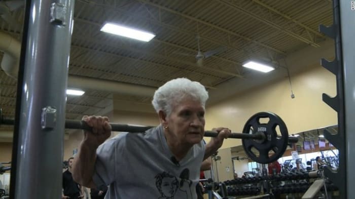 Video: This grandma can deadlift 245 pounds
